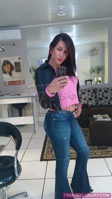 Isabela Acompanhante Travesti • Transex Luxury