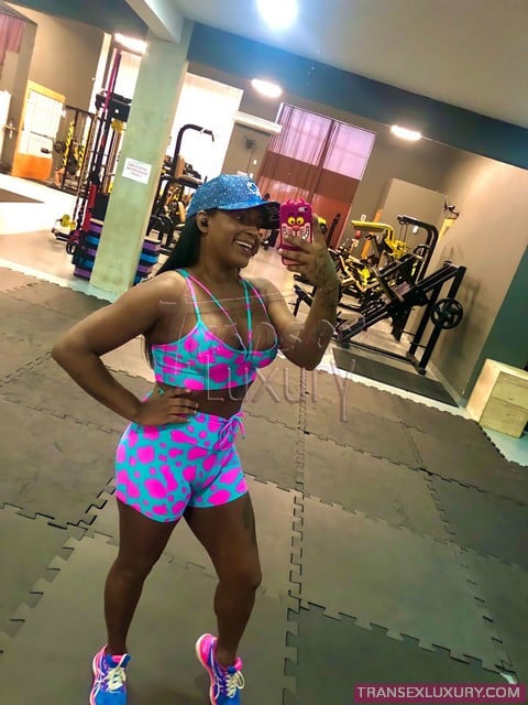 Renata Barbosa Acompanhante Travesti • Transex Luxury
